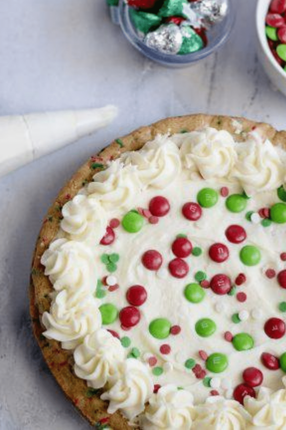 Christmas Cookie Cake (Easy Recipe)