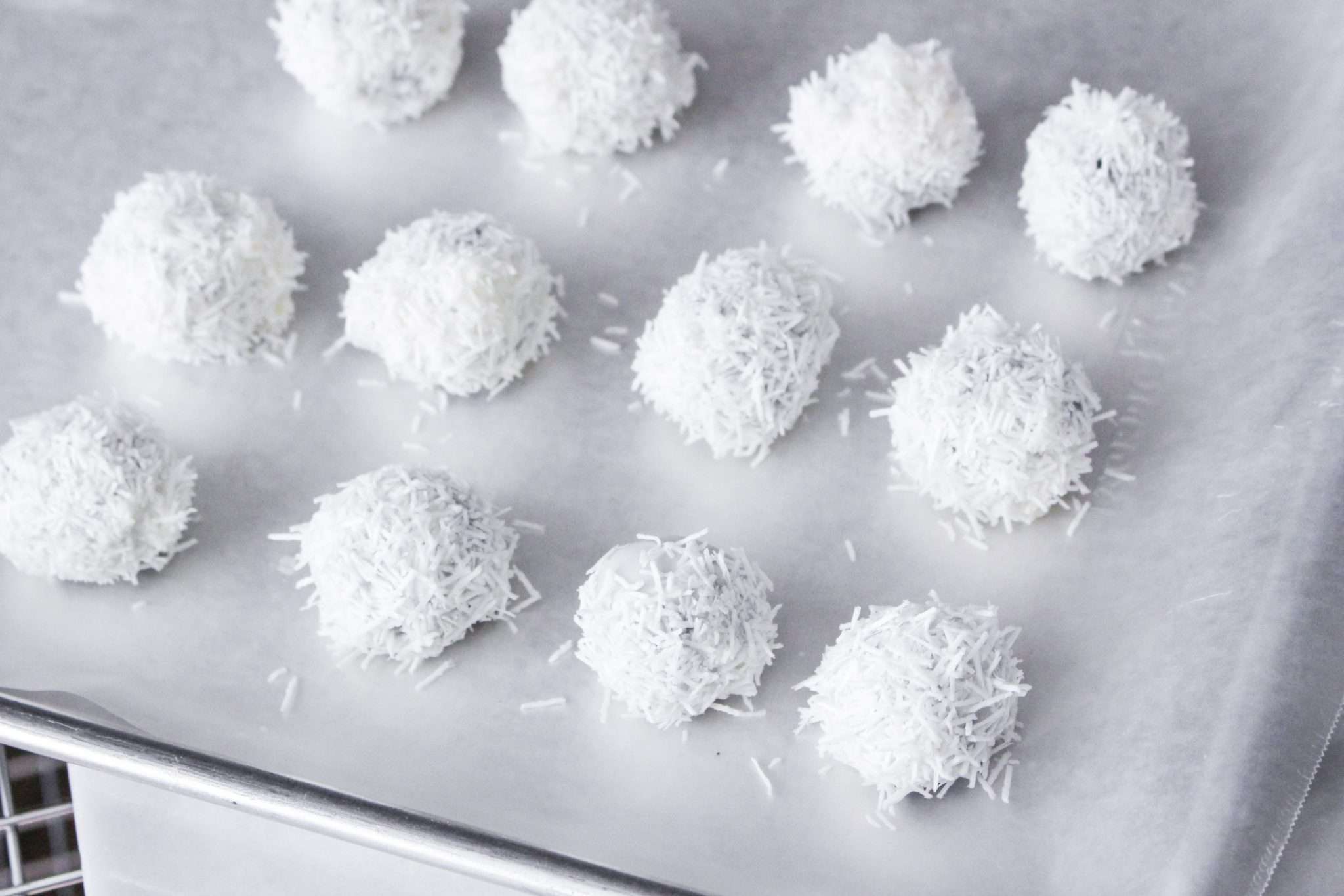 Snowball Oreo Truffles