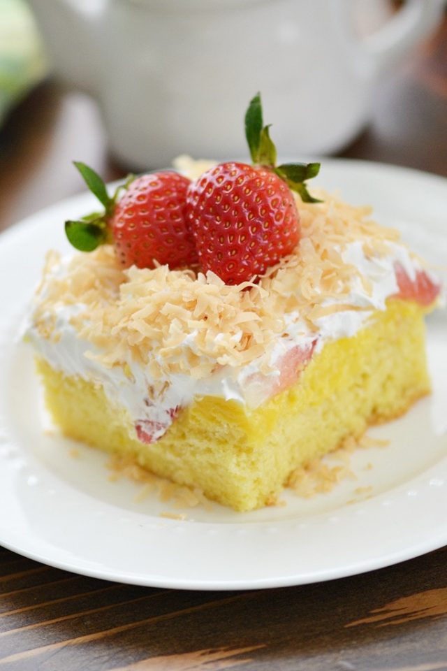 25 Delicious Box Cake With Pudding | Loving Living Lancaster